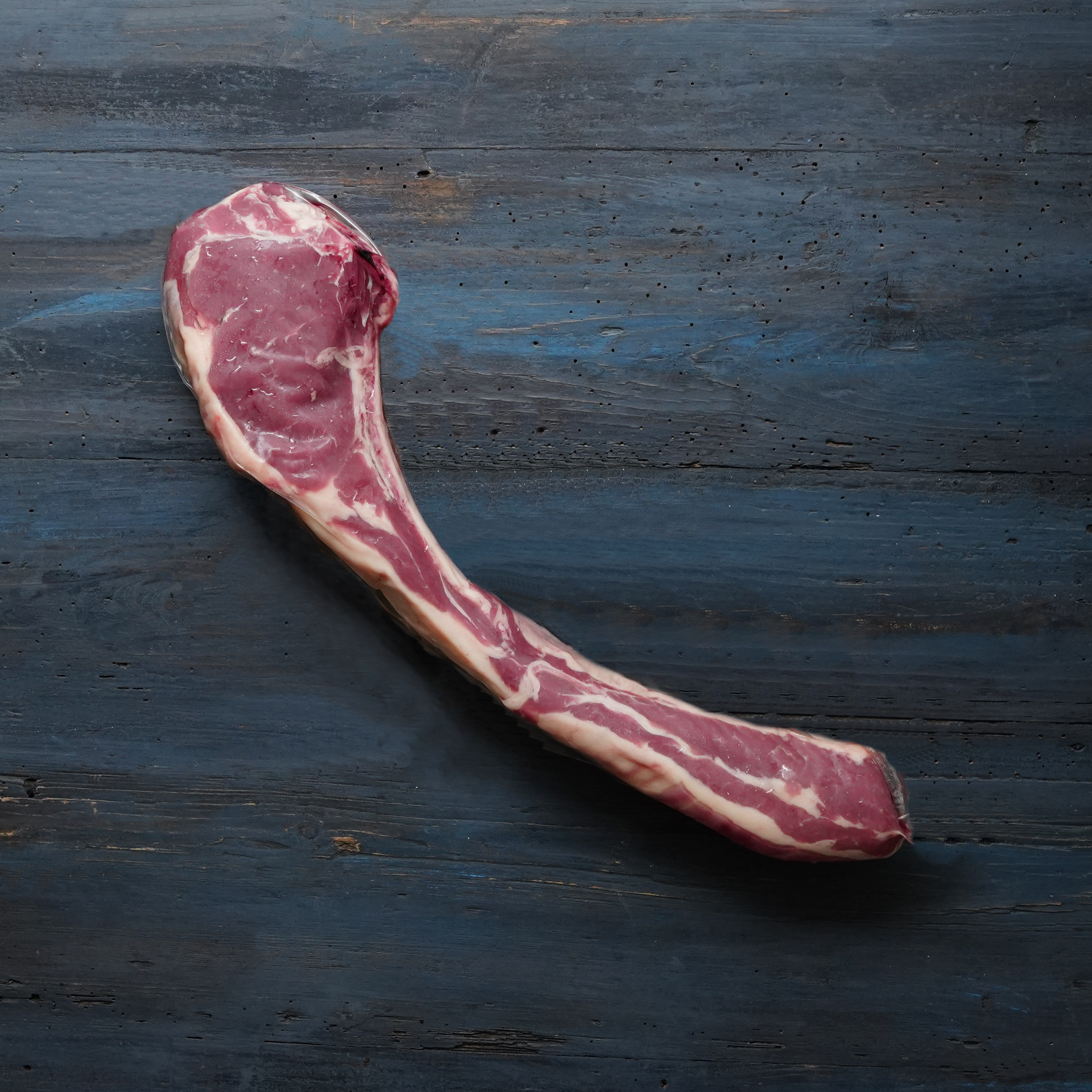 Veal Tomahawk 800g – Gamekeepers of Australia